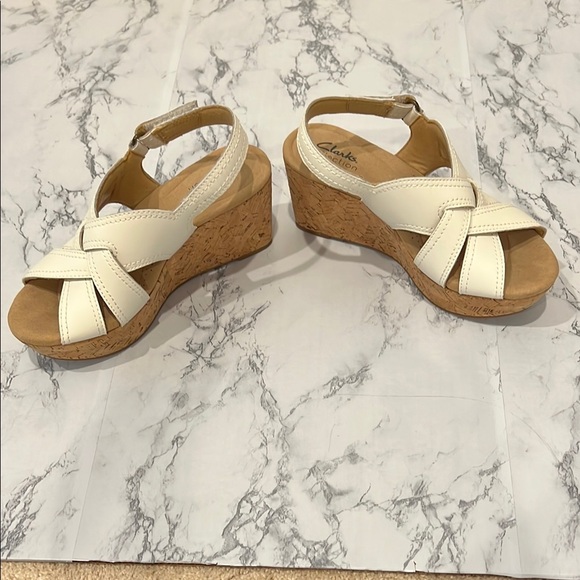 Clarks | Shoes | Clarks White And Cork Sandals With Crisscross Design ...